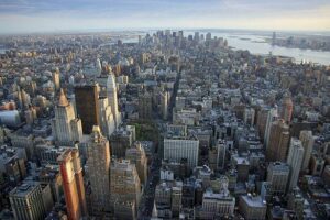 Qué hace el Empire State: Un vistazo a sus funciones y atractivos