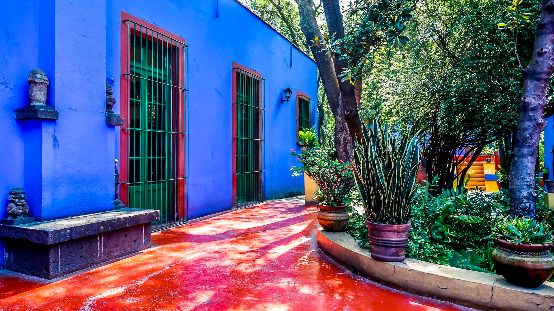 Cómo visitar la Casa Azul de Frida Kahlo y Diego Rivera